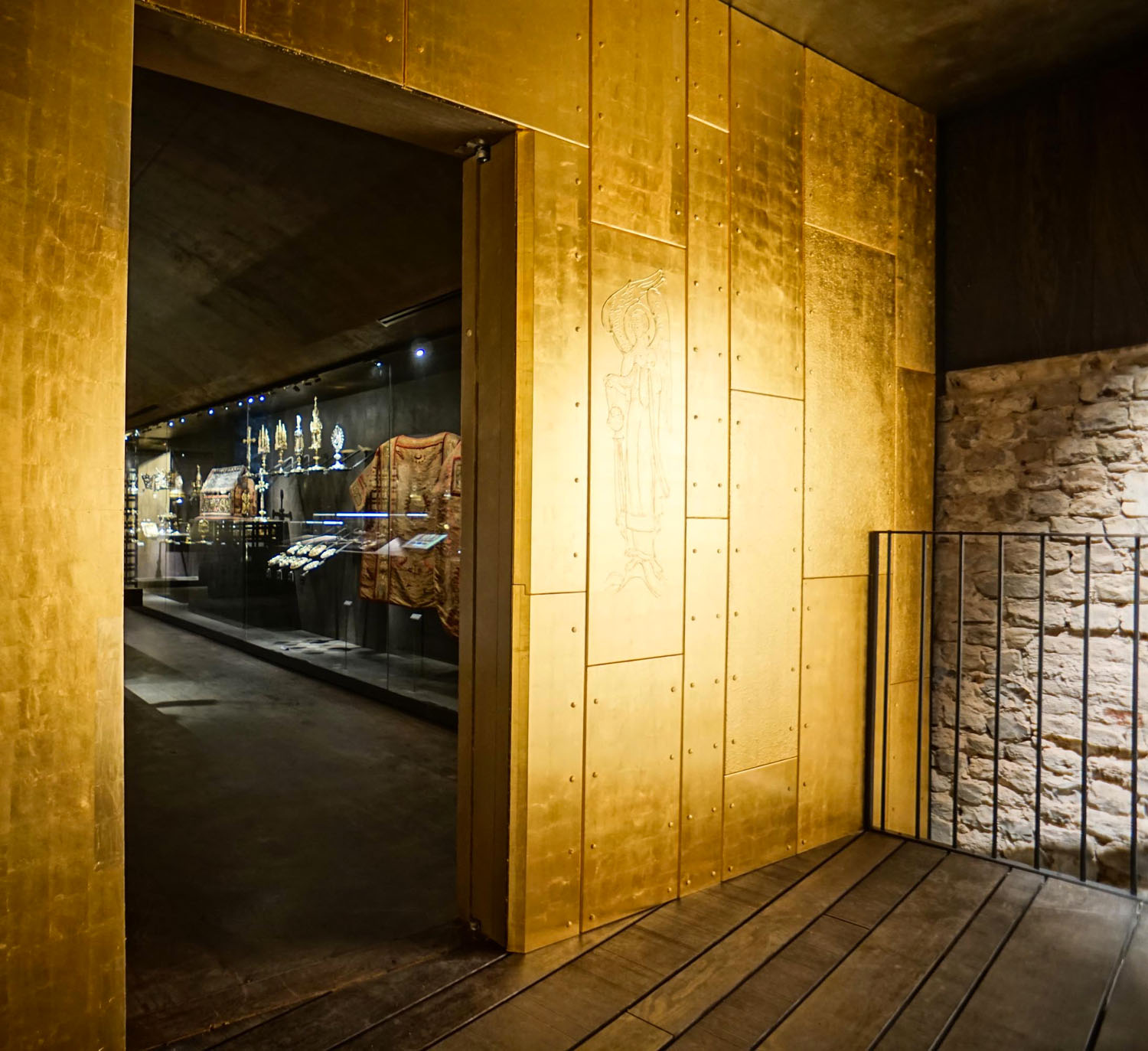 The Teseum Museum in Tongeren: microtopping coatings - Ideal Work