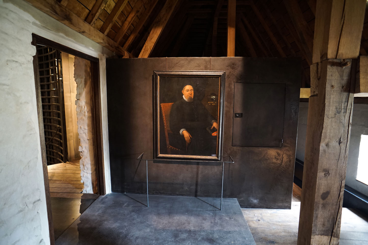 The Teseum Museum in Tongeren: microtopping coatings - Ideal Work